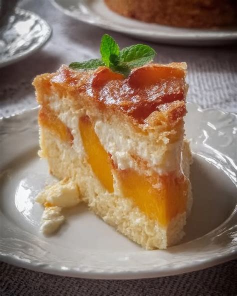 Peaches And Cream Cake