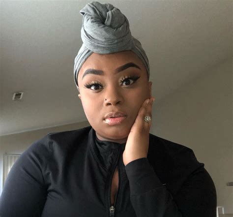 Abuja Sugar Mummy Hannah Wants A Man She Is Ready To Pay Sugar Mummy