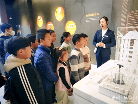 张家川科技馆开展防震减灾科普宣传活动地震知识青少年
