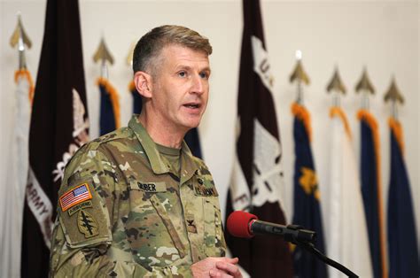 Wrmc Welcomes New Commander Article The United States Army
