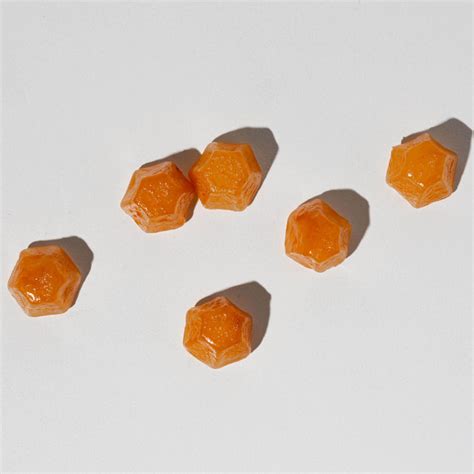Vitamina C Para O Rosto O Que é Para Que Serve E Como Usar Simple