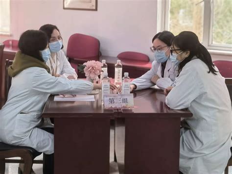 从“心”出发关爱医护职工 闵行为奋战一线的他们定制个性化心理疏导课程
