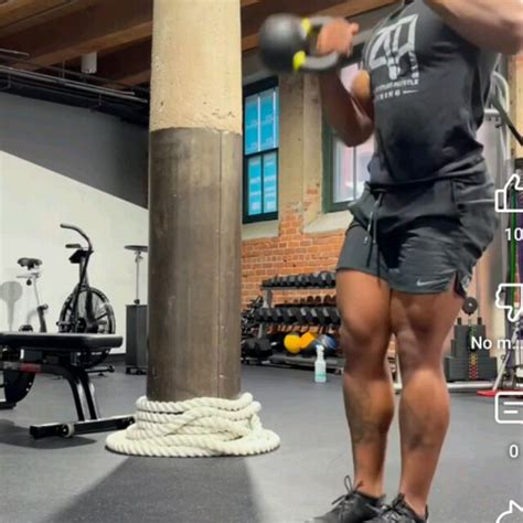 Split Stance Kb Row Clean Step By Xexu Lara Ejercicio Cómo Hacerlo