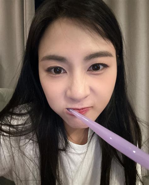 [에이핑크] 여친 느낌 짤 에이핑크 오하영 촬스의 이슈와 유머