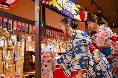 大阪「空庭温泉」2019夏のイベント「夏空あそび」縁日や約1000坪の屋上庭園で水かけ合戦 ファッションプレス