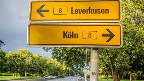 Leverkusen Rad Und Gehweg An B8 Wird Weiter Saniert Kölner Stadt