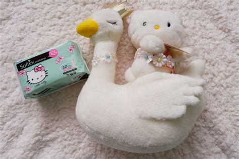 3 Reasons To Try Softex Hello Kitty Pads Beauty Fashion And Everything In Between