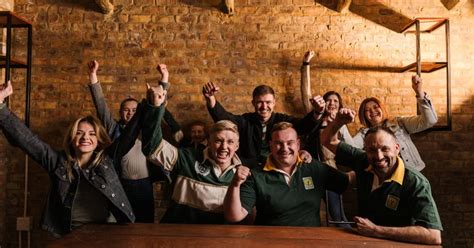 Solidariteit Helpende Hand En Afriskuld Skep Lig Vir Elke Suid