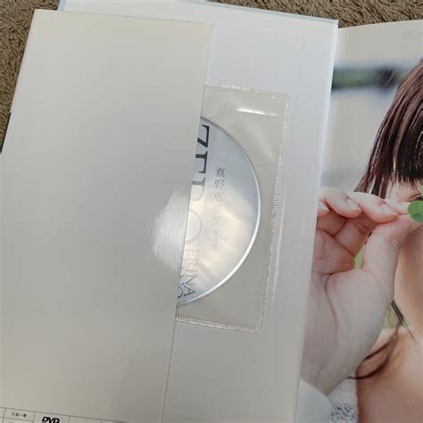 Yahoo オークション 真野恵里菜 写真集 Zero サイン入り 宛名入り