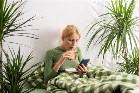 Premium Photo A Girl Deteriorates Mentally Lying In Bed All Day