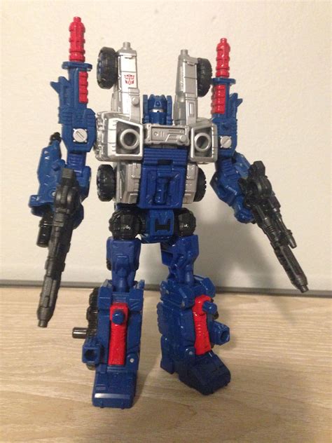 Ive Opened My First War For Cybertron Siege Figure Cog R Transformers
