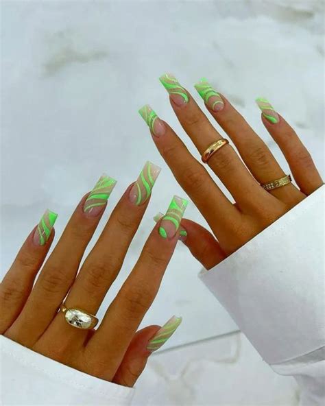 51 Swirl Nails That Are Absolutely Mesmerizing TheFab20s Green