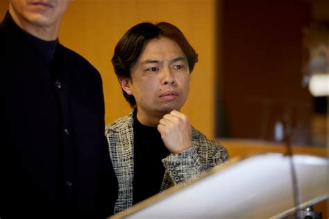 （写真1719枚目）山﨑賢人論──エレガンスとフレグランス。山﨑賢人の気品と薫りが、不可能を可能にする。 Qjweb クイック・ジャパン ウェブ