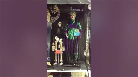 Menards Halloween 2014 Gemmy Life Sized Animated Medusa Youtube