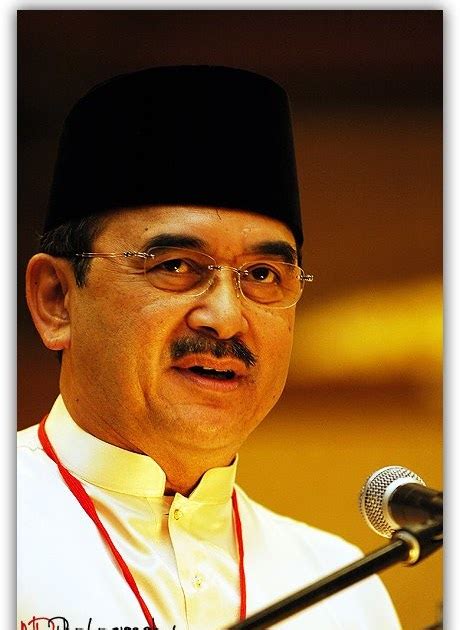 N17 Dun Bukit Baru Biografi Mohd Ali Mohd Rustam