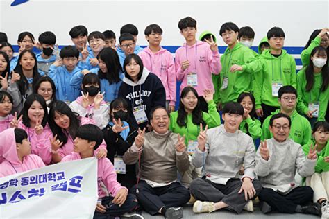 하윤수 부산교육감 인성 영수캠프 현장 찾아 학생들 격려