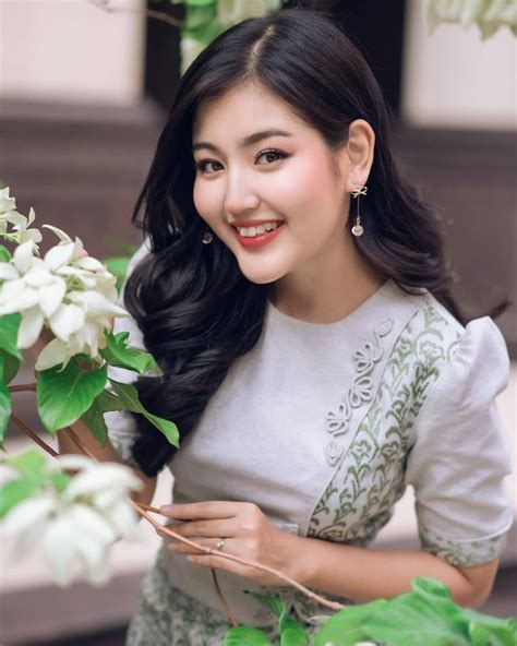 Myanmar Models Database On Instagram အင်ကြင်းလေး 💃 ယမုံမြင့်မြတ် Myanmarmodelsdb