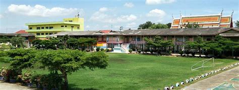 โรงเรียนวัดตลาด อุดมวิทยา