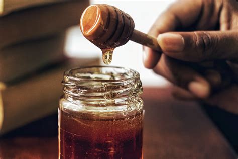 11 Cara Mengatasi Kulit Wajah Kering Dan Mengelupas Dengan Bahan Alami