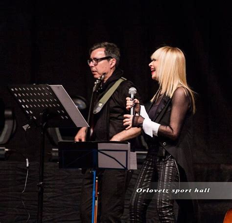 Pin By Dolly Efremova On Li Concert Lily Talk Show
