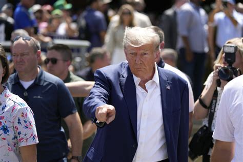 Trump Jabs At Judge In Election Case Testing Warning Against
