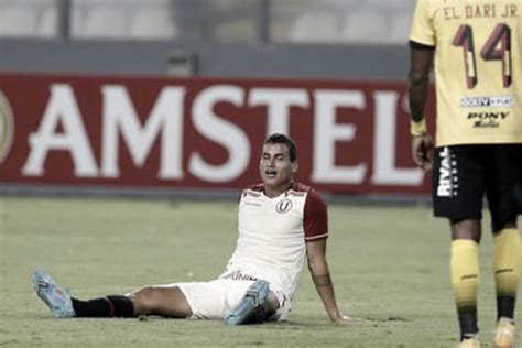 Universitario Vs Ayacucho Fc Les Onze QuÁlvaro Gutiérrez Prépare
