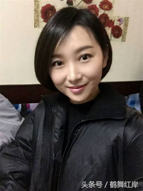 梁红图片生活照 梁红全身照 伤感说说吧