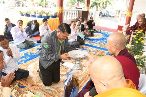 ကျိုင်းတုံမြို့ ခေမာရဋ္ဌဗျာဒိတ်ပေး ရပ်တော်မူဘုရားကြီး၌ အသံမစဲဥပ္ပ