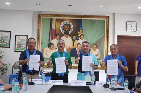 Lgu Passi City Look Signing Of Deed Of Donation For Facebook