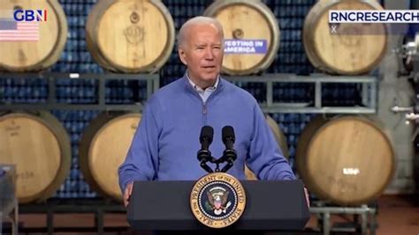 Biden Gaffe Goes Viral After Presidents Awkward Inaudible Bumbling Of