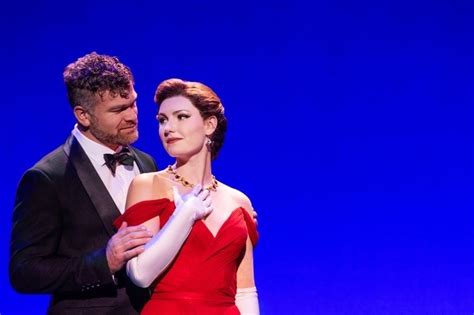 Review Pretty Woman The Musical Is A Pretty Darn Fun Broadway In Santa Barbara Show The