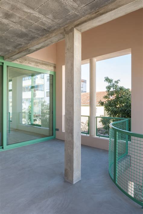 Galeria De Casa Atelier Oitoo 14