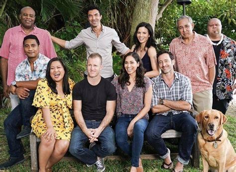 Hawaii Five 0 Alex Oloughlin Hawaii Five O Actors