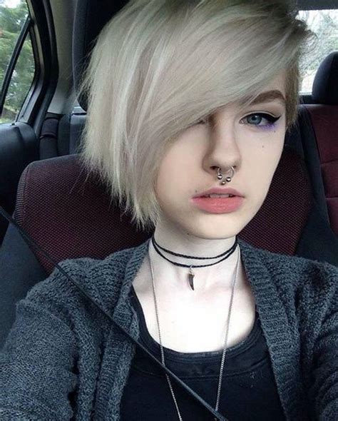 Girls White Hair Septum Piercing Short Emo Hair Short White Hair