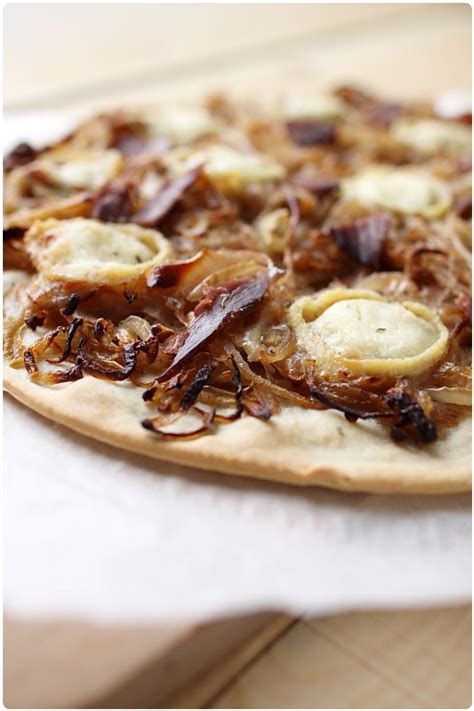 Tarte aux oignons et chèvre chefNini