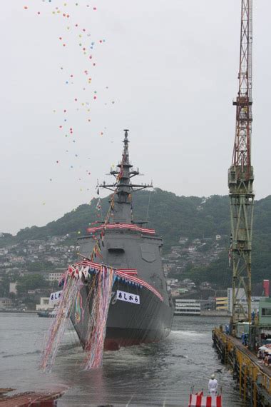 图文日本DDG 178足柄号宙斯盾驱逐舰下水仪式 新浪军事 新浪网