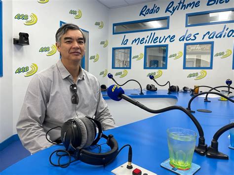 Linvite Du Matin Sujiro Seam Radio Rythme Bleu