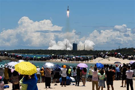 Chinese Spacecraft Enters Mars Orbit Joining Arab Ship Politico
