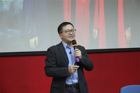 岳昌君教授首讲“研究生综合能力及素质提升”系列讲座 北京大学教育经济研究所