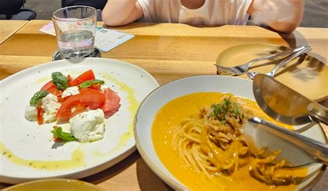 호치민 맛집 아이와 함께하기 좋은 피자 스파게티 레스토랑
