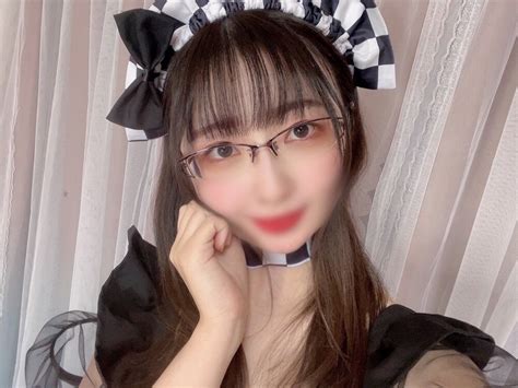 Runa Runa 免费直播表演和xxx聊天 Xhamsterlive