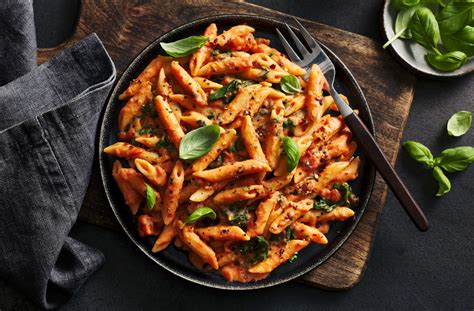Creamy Hidden Bean Pasta Sauce Tesco Real Food