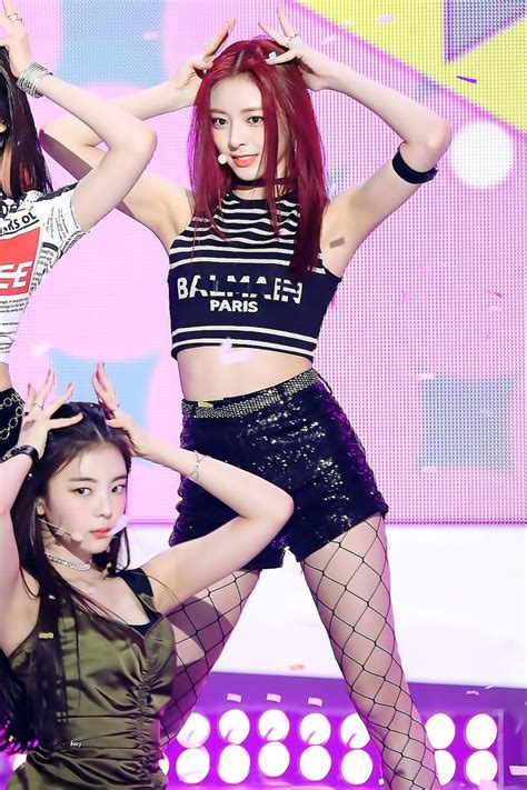 Pin De Lulamulala En Itzy Yuna