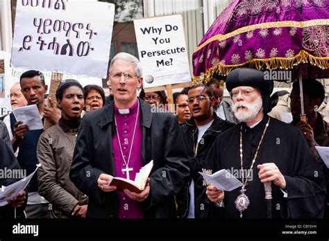 Eritrean Priest Hi Res Stock Photography And Images Alamy