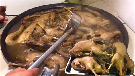 安徽农村著名老鹅肉，一口大锅老汤卤制10几只鹅，一次买950元！【唐哥美食】 Youtube
