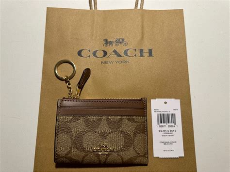 Coach Coin And Card Holder With Original Tag And Paper Bag Womens