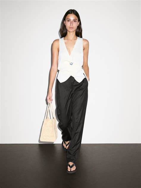 بنطلون فضفاض بقصة مستقيمة وخصر منخفض · رصاصي · Dressy Massimo Dutti