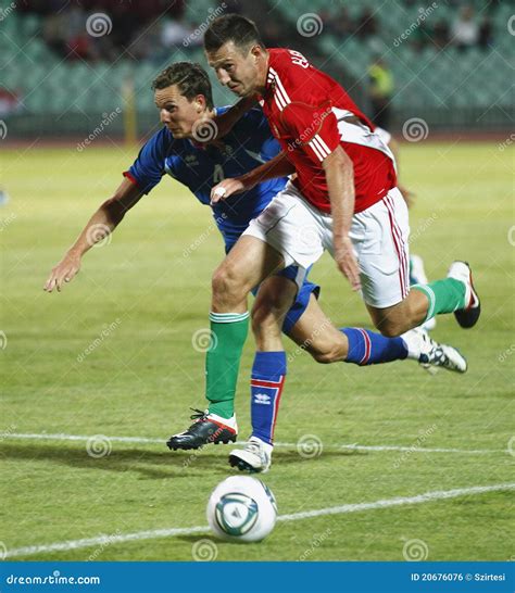 Hungría Contra El Partido De Fútbol De Islandia Foto editorial Imagen