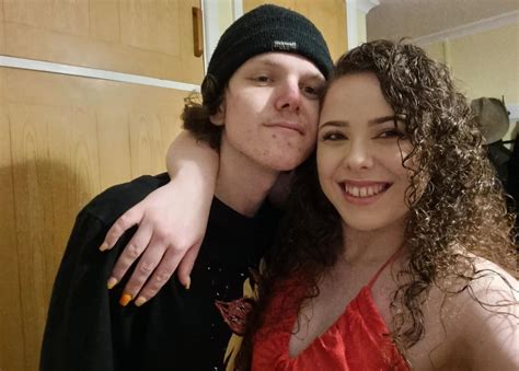 Siblings Or Dating R Siblingsordating