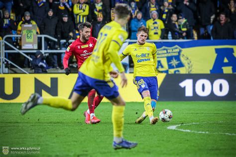 Arka Gdynia S A Oficjalny Serwis Internetowy Centrum meczowe Wisła Kraków Arka Gdynia